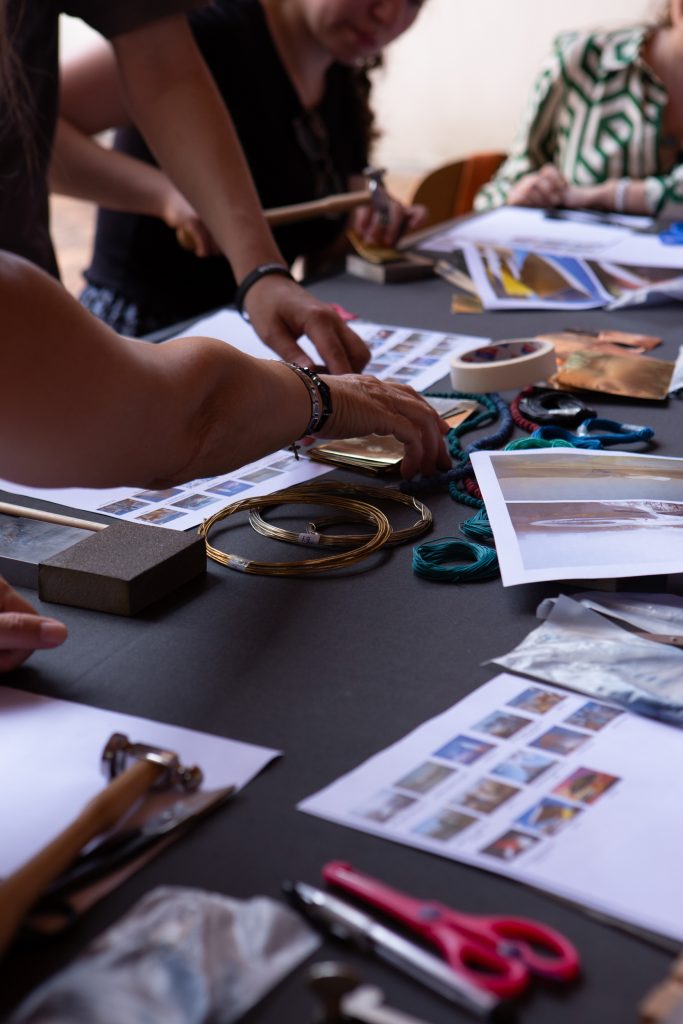 Creative Workshops for Adults and Primary School Children - OECON Group